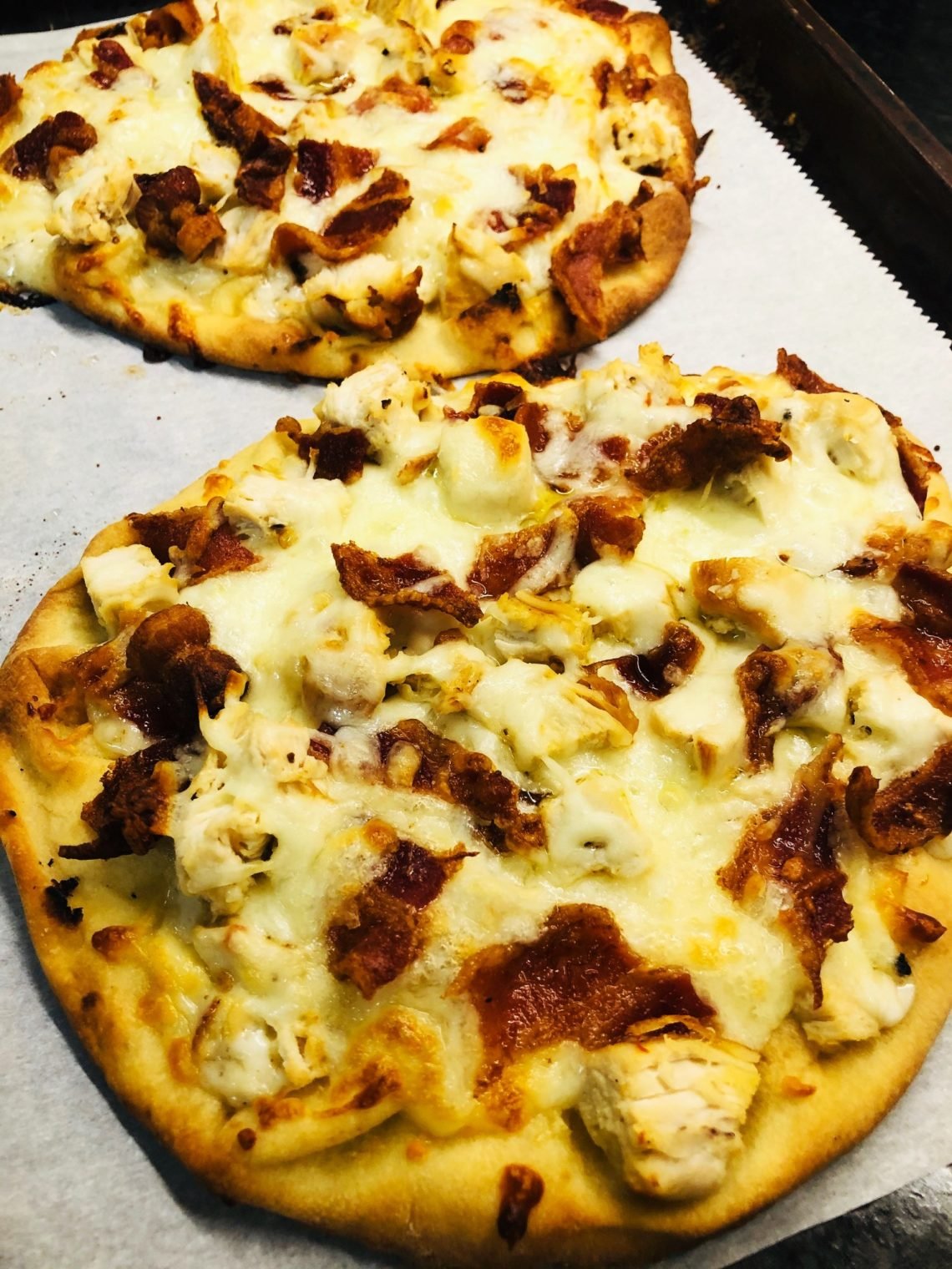 Chicken Bacon Ranch Flatbreads - Cooks Well With Others