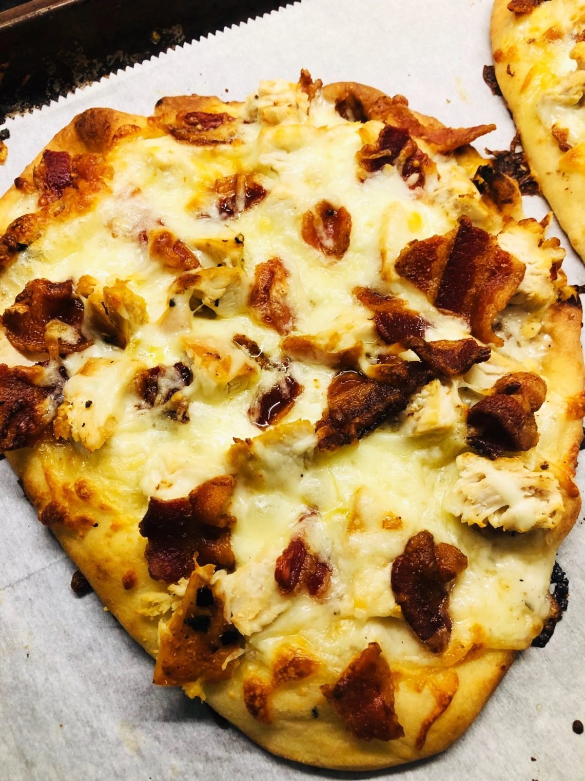 Chicken Bacon Ranch Flatbreads - Cooks Well With Others