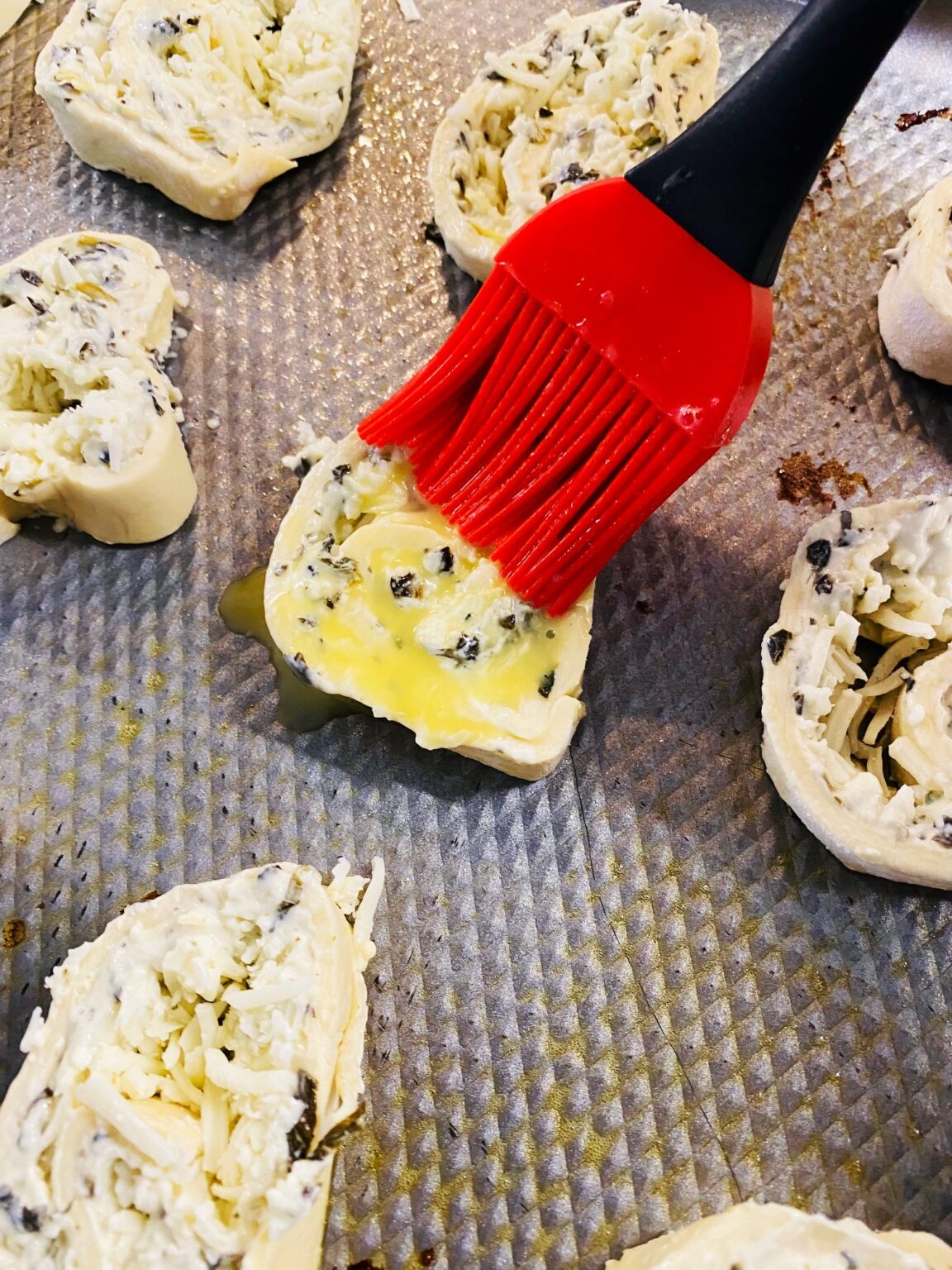 Spinach and Artichoke Pinwheels - Cooks Well With Others