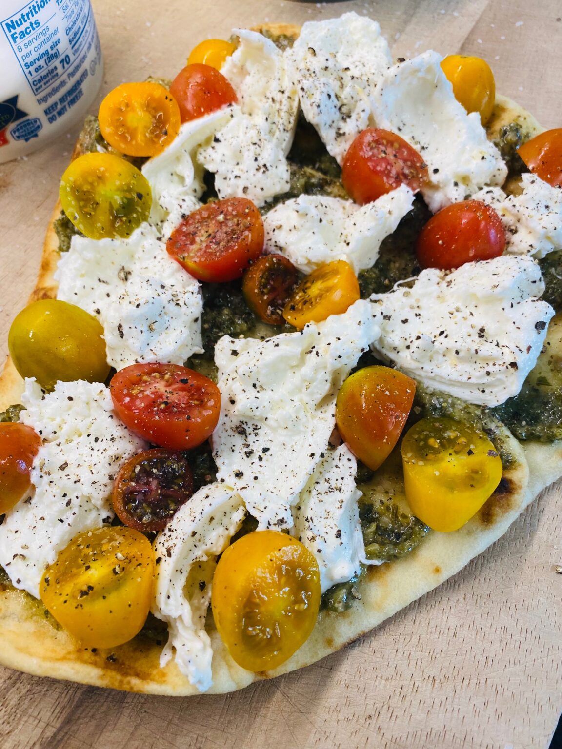 Tomato Burrata Pesto Flatbreads - Cooks Well With Others